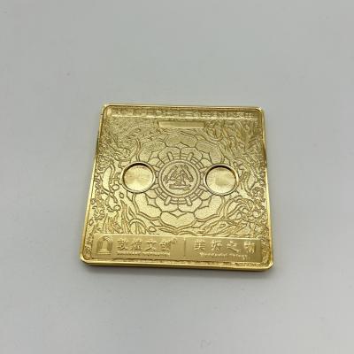 China Custom square shape metal challenge coins made from zinc alloy with various plating options and available in multiple sizes and colors for sale