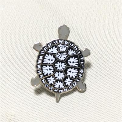 China Custom Cartoon Turtle Enamel Pin, Durable Painted Animal Accessory for sale