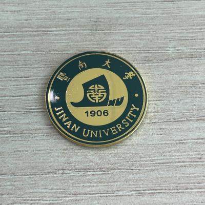 China Jinan University Academic Heritage Enamel Pin – Chinese & English School Name Commemorative Badge for sale