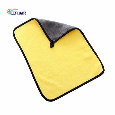 Cina panno assorbente di Microfiber di pulizia di 40x30cm di colore misto di piccola dimensione riutilizzabile del panno 600gsm in vendita