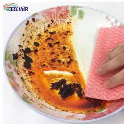 China A madeira reduz a polpa a tela não tecida 60gsm Rags de limpeza descartável dos PCes do rolo 50 de toalha de cozinha à venda