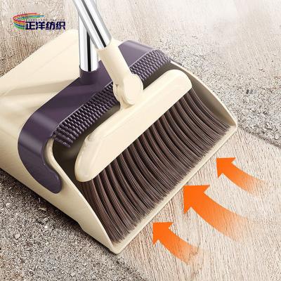 Cina insieme di pulizia della famiglia di gomma antivento di plastica della ruspa spianatrice della maniglia di acciaio inossidabile di paletta per la spazzatura della scopa di 93cm in vendita