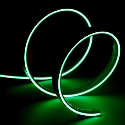 Cina Lampade fluorescenti flessibili della PANNOCCHIA LED di RGB dell'uniforme di DC24V 180 gradi nessun Dots Lighting in vendita