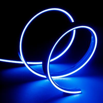 Cina Lampade fluorescenti flessibili della PANNOCCHIA LED di RGB dell'uniforme di DC24V 180 gradi nessun Dots Lighting in vendita