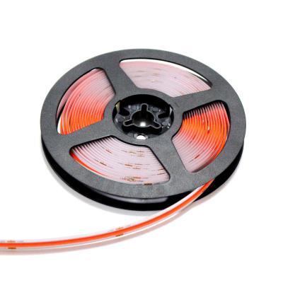 中国 DC24V建築のための適用範囲が広い穂軸LEDのストリップの極度の均一8W 8mm 480S 販売のため