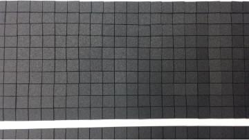 Cina Tagliare di plastica della muffa del quadrato del rotolo nero ignifugo 4*4mm di Mylar in vendita