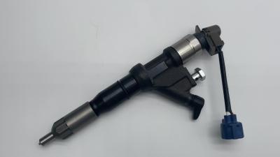 China High Quality Diesel Injector For E13C 23670-E0341 095000-5226 for sale