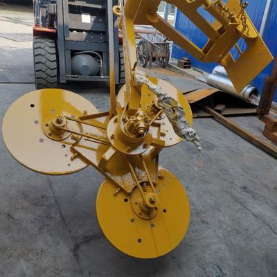 China Trekkingsvoertuig Motorweg hellingsbescherming Hydraulische trimmer voor grasveldwijding Te koop