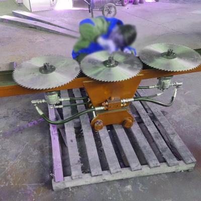 Cina Escavatori personalizzati Macchine di rasatura per frantumi di legno idraulici Testa di sega circolare per alberi in vendita