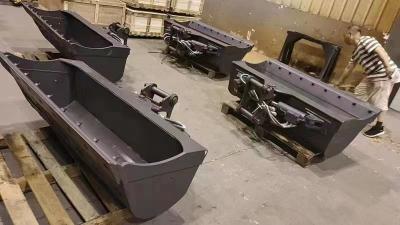 Chine ZHONGJU 50 Excavator Tilt Bucket 1.7 Excavator Attachment pour une inclinaison de 50 degrés et une capacité de 1,7 m3 à vendre
