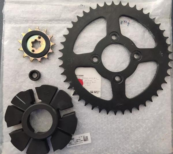 Quality N9325260 Steel Chain Sprocket Kit For Motorcycle TVS APACHE 200 4V for sale