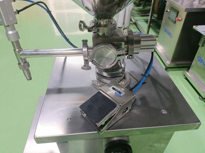 Cina Macchina di rifornimento quantitativa dell'olio da tavola della salsa del manzo del liquore della pasta di rifornimento testa elettrica della macchina della singola in vendita