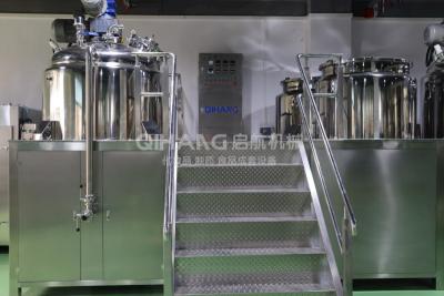 中国 PLCの化粧品の製造業機械シャワーによっては洗浄力がある均質化の乳状になるミキサーがゼリー状になる 販売のため