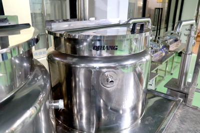 Cina Dentifricio in pasta automatico dello sciampo dei cosmetici che prepara l'emulsionante di Homogenizier della macchina in vendita