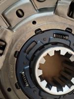 China 31250-E0072 CLUTCH DISC FOR HINO 700 for sale