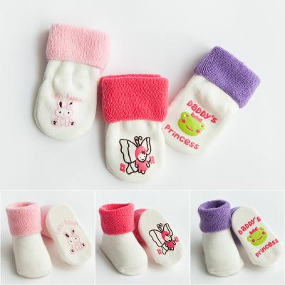 China Custom logo, design cute babes pure cotton non-slip socks for sale