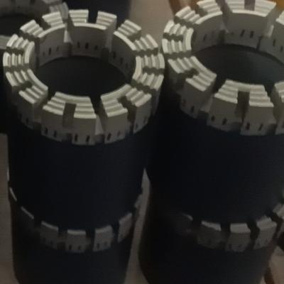 Chine Bits de noyau de diamant de la série Q: conçus pour l'exploration géologique profonde dans des terrains difficiles à vendre