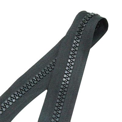 China Plastic Zipper Custom 3# 5# Open End Double Open End Close End Long Chain Groothandel Fabriek Plastic Zippers Te koop