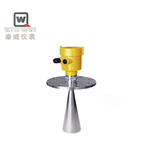 Quality Durable Self Cleaning Radar Level Transmitter IP67 For Large Storage Tanks for sale