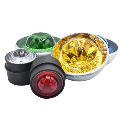 Cina Aluminio e PC a energia solare rosso incorporato occhi di gatto LED per le vostre esigenze in vendita