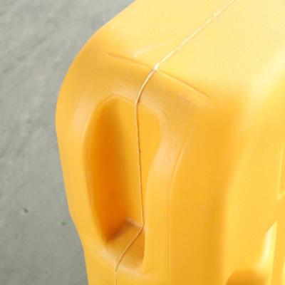 Cina Barriere stradali esterne piene d'acqua Traffico di plastica rosso Barriere stradali di sicurezza in vendita