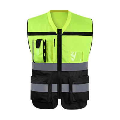 Cina Caratteristiche particolari Vesti di sicurezza per la costruzione stradale con strisce impermeabili e riflettenti in vendita