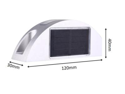 China Eingebettete Solarstraßenstiel mit Aluminium und LED-Warnung in Rot, Blau, Gelb, Weiß, Grün zu verkaufen