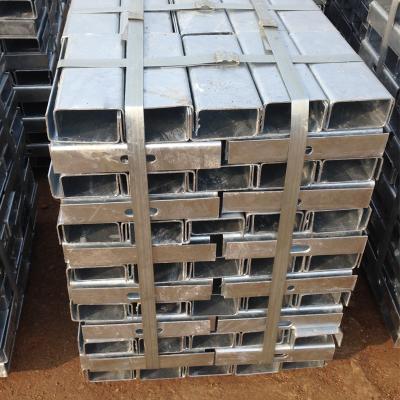 Cina Sicurezza stradale personalizzata AASHTO M180 Highway Guardrail U Block Spacer per la protezione in vendita