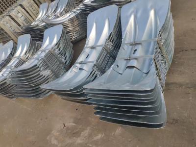 中国 オーダーメイドサイズ 魚尾端末 鉄鋼化 高速道路護線 外部警備用の翼端 販売のため