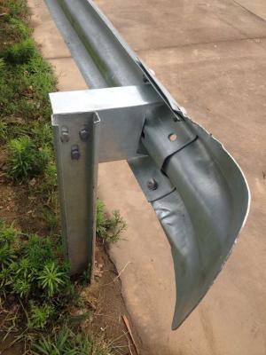 中国 オーダーメイドサイズ 魚尾端末 鉄鋼化 高速道路護線 外部警備用の翼端 販売のため