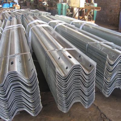 Cina Tecnologia laminata a freddo galvanizzata a caldo 3D pannello curvo saldato recinzione di guardia autostrada in vendita