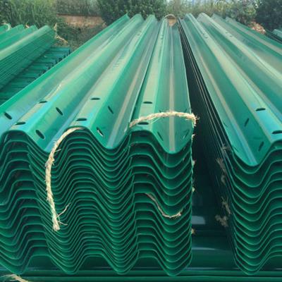 Cina Righe di protezione in acciaio per autostrade con design personalizzato e certificazione CE/BV/ISO in vendita