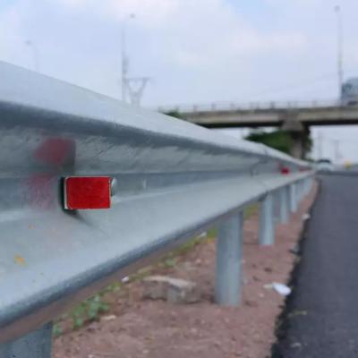 Cina Q345 Cornice galvanizzata in acciaio a strisce con fascia W/Tri fasce in vendita