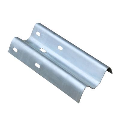 China Barreira de estrada de aço de zinco galvanizado AASHTO M-180 para segurança rodoviária à venda