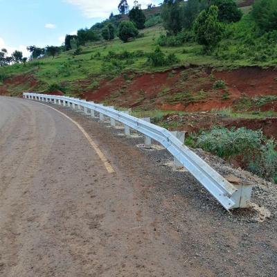 Cina S235jr Barriera di traffico per la sicurezza stradale in vendita