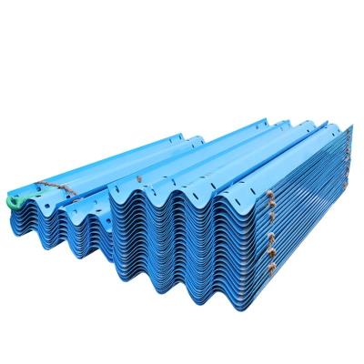 中国 直接販売 道路フェンスの 熱電熱冷回転技術による交通障壁 販売のため