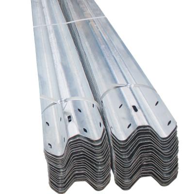 中国 CE/BV/ISO 証明書を持つ熱電圧および冷式 W ビーム高速道路保護欄 販売のため