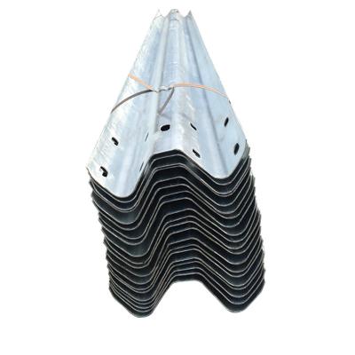 中国 CE/BV/ISO 9001/ISO14001/ISO 18001 認定 粉末塗装Wビーム高速道路護線 販売のため