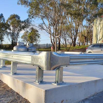 Cina Autostrade, ringhiere e postazioni AASHTO M-180 Standard Hot Galvanized Cold Rolled Technology in vendita