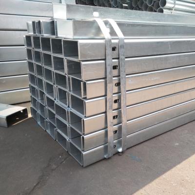 Cina Traffic Road Steel Barrier U Channel Guardrail Post con e certificato ISO9001 2008 in vendita