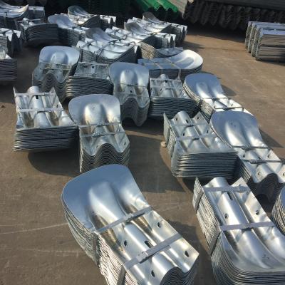 China Anti-corrosieve zinkcoating visstaart eind voor Q235 Q345 Highway Guardrail bescherming Te koop
