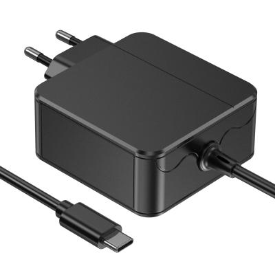 China Carregador rápido de telefone PD de 65W com cabo Operação de alta eficiência e segurança for sale