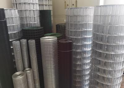 Cina L'apertura precisa 2 della struttura da 3 ha saldato la larghezza di Mesh Rolls 0.9m-2.8m del filo di acciaio in vendita