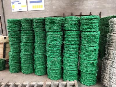 中国 12x14緑ポリ塩化ビニールはBarbワイヤー ロール高力アコーディオン式の金網に塗った 販売のため