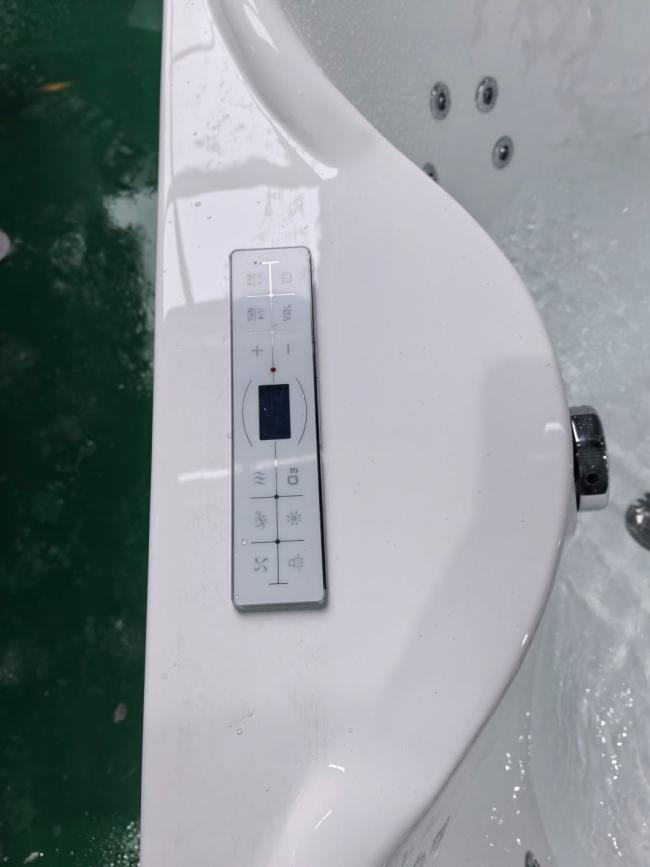 1500mm Corner Acrylic Hydro Massage Bathtub for 2 Person