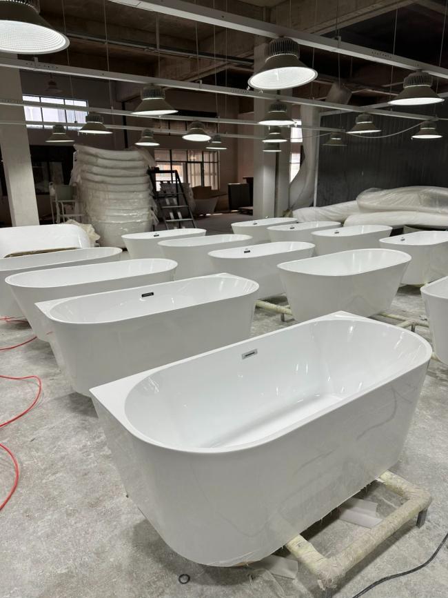 Wall Side Pure Acrylic Freestanding Bathtub Narrow Rim Border