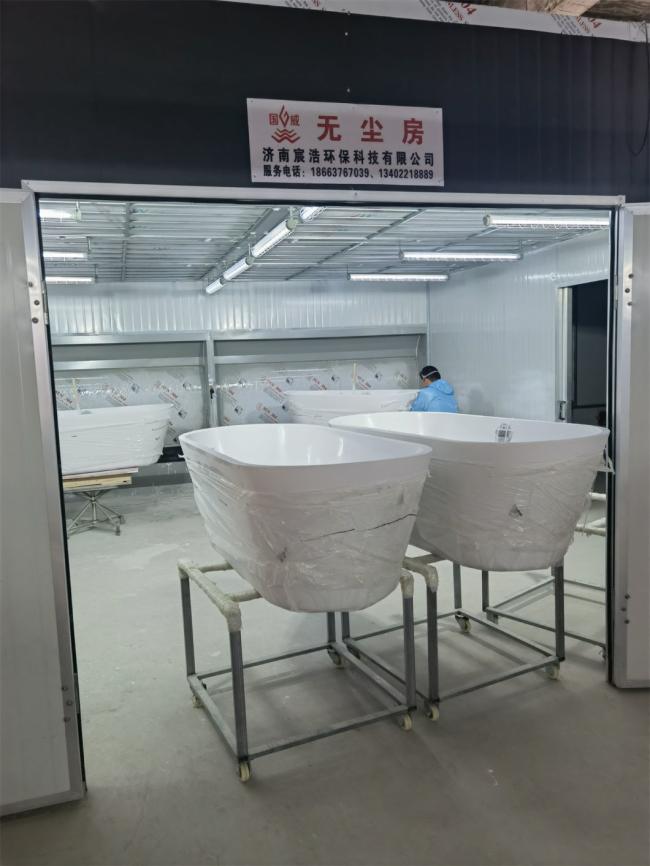 Luxury Oval Acrylic Freestanding Bathtub Wide Border Popular Designs