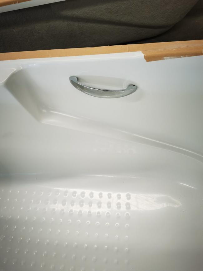Elegant Simple Drop in Acrylic Bathtub with Handles Built in for South Asia Market