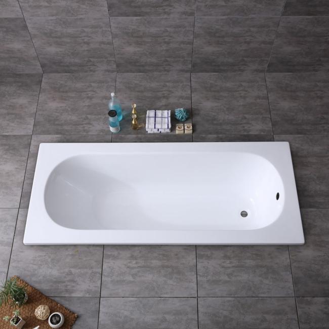 Typical UK Model Drop in Acrylic Bathtub Simple Without Antislip Design