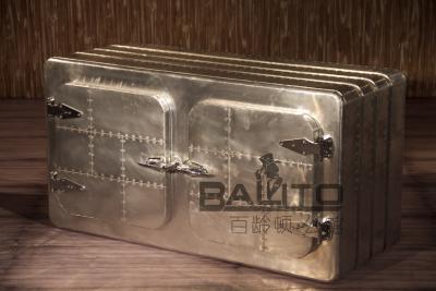 China classical antique style aluminium CASE furniture for sale